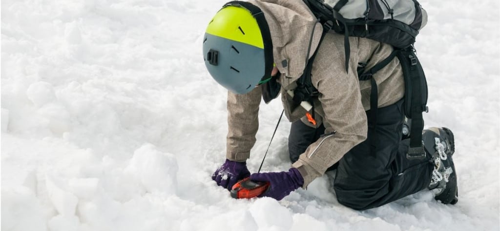 ¿Cómo elegir un ARVA o DVA para rescate en avalanchas? - Blog Andesgear